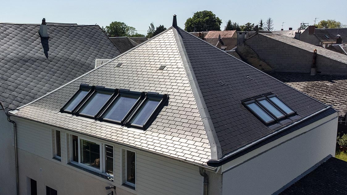 Zeltdach: Alles rund um die Dachform | Roto Dachfenster